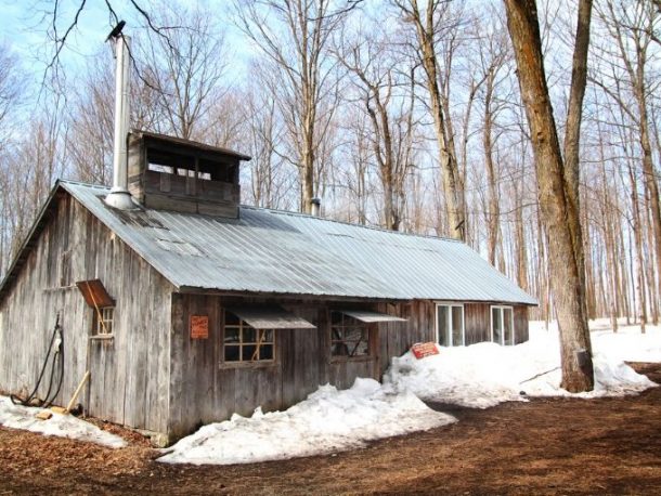 Maple sugar shack farms in New England - New England Momma